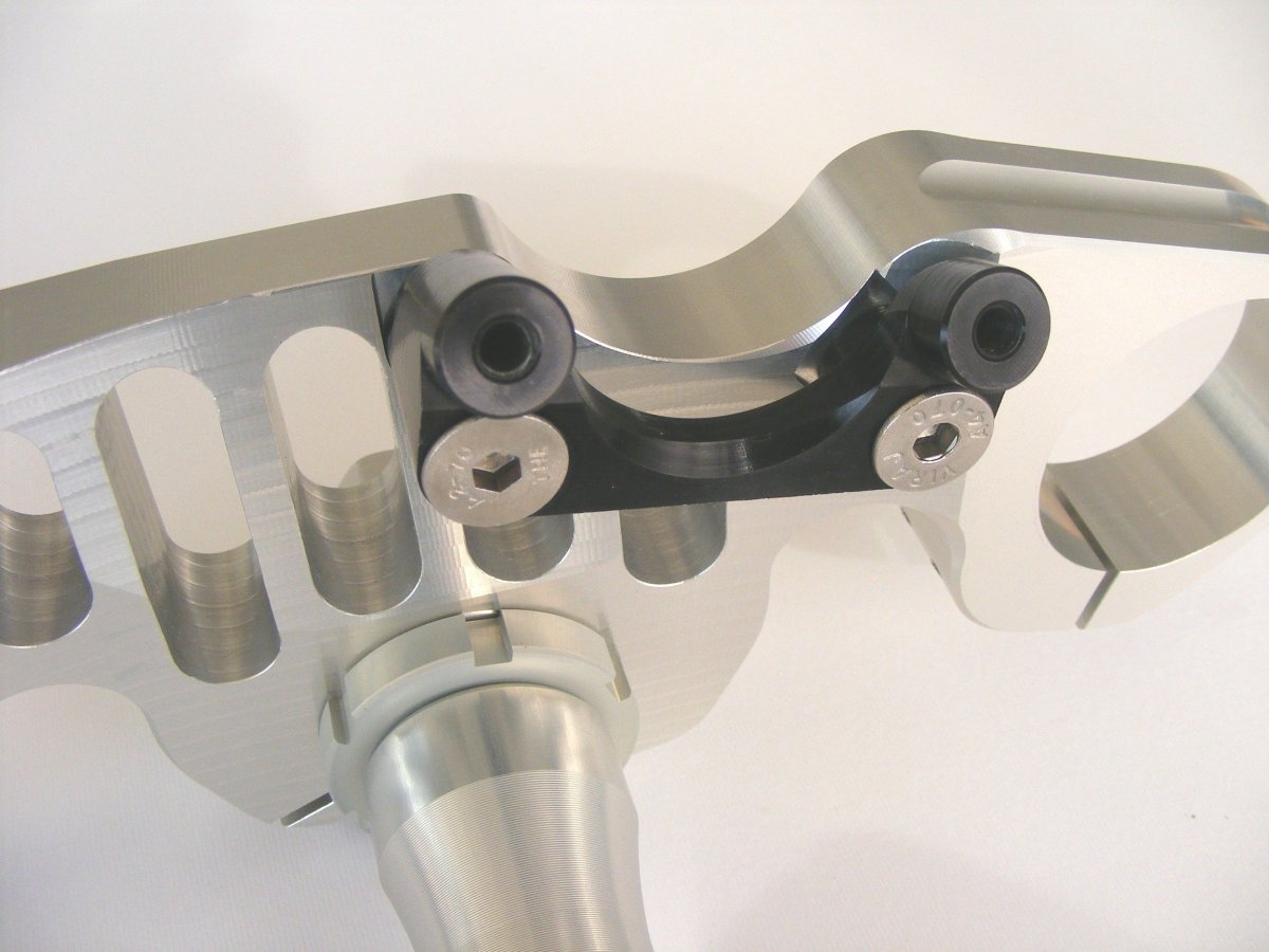 MOD8RILKAW IMA PAIR OF ADJUSTABLE STEERING PLATES MOD.8IL KAWASAKI ZX ...