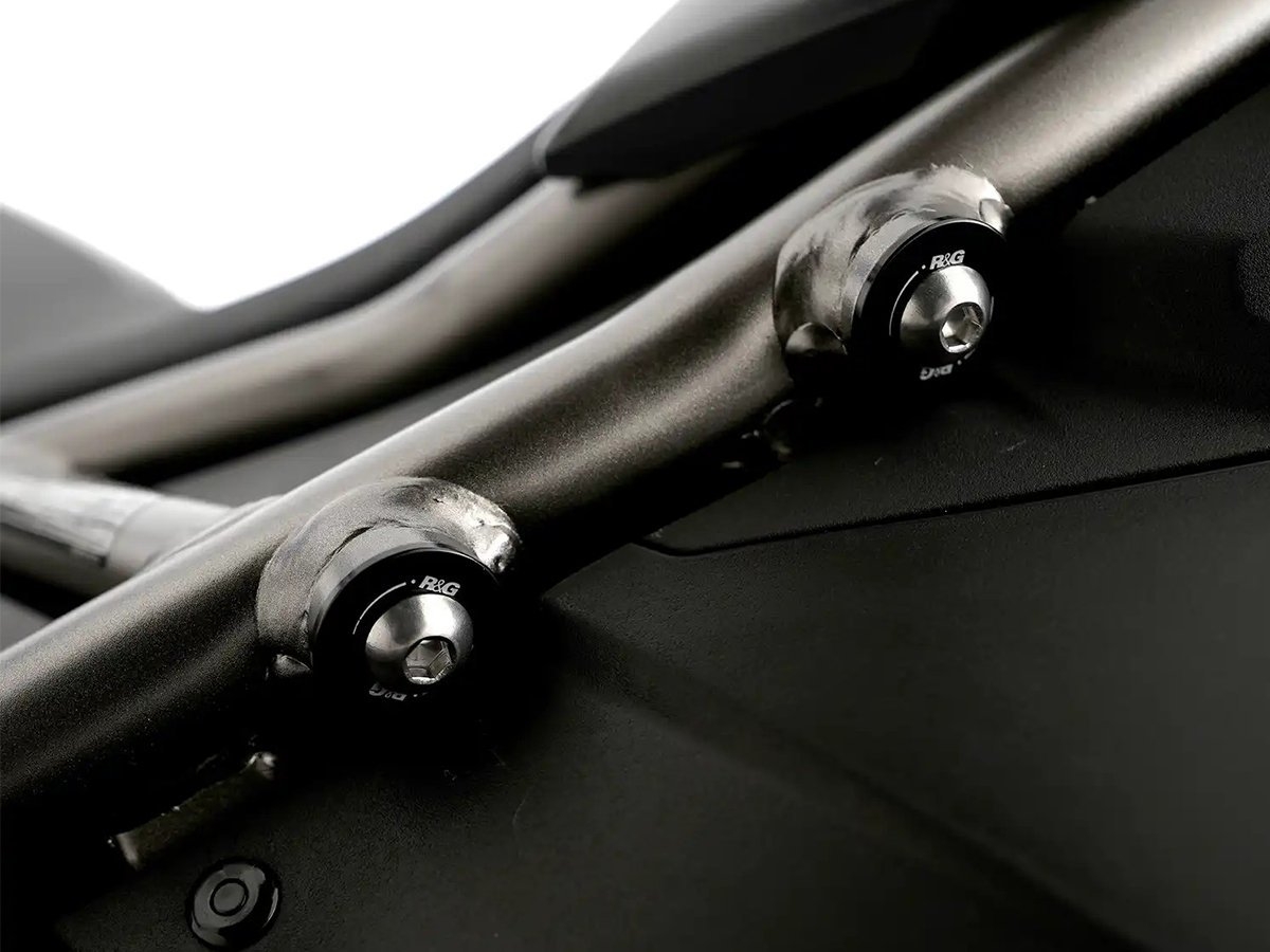 BLP0151BK R&G TRASERO SUZUKI GSX-8T / TT 2025